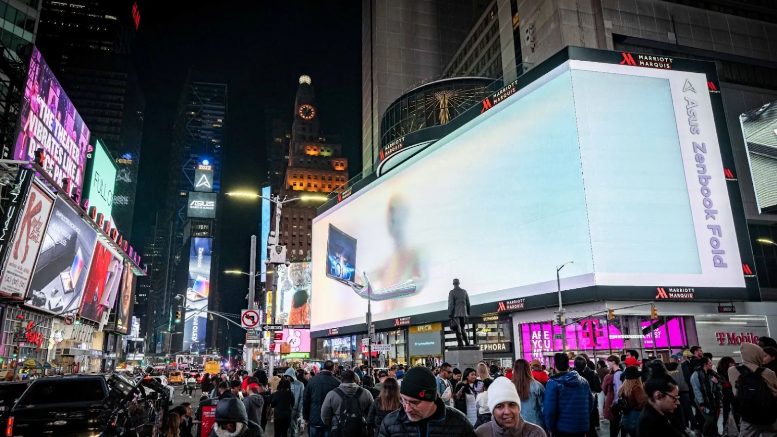 3D OOH advertising: Guide and top billboard examples
